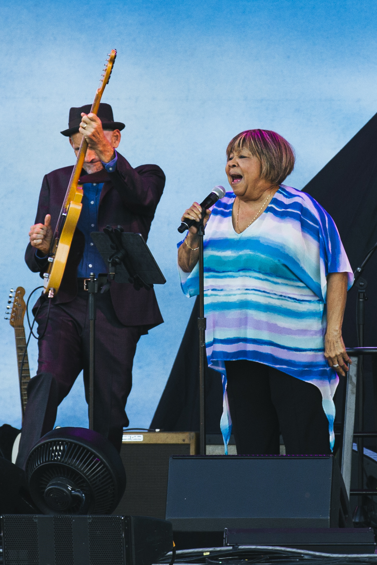 Mavis Staples Opens For Bonnie Raitt At The Ledge Amphitheatre The
